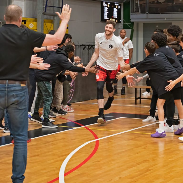 Apollo Basketball - Apollobasketball.nl